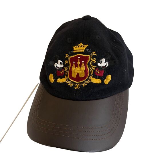 Disney | Accessories | Vintage Disney World Hat Mickey Mouse Wool ...